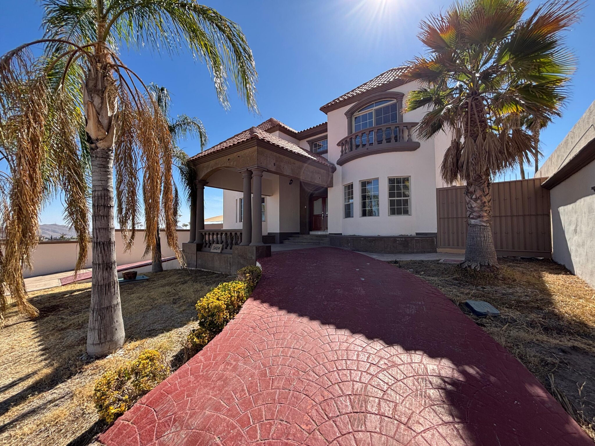 Casas – MEDUSA REAL ESTATE